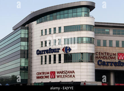 carrefour european supermarket hypermarket chain outlet supermarkets ...