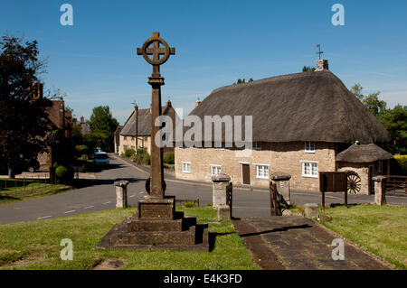 Combrook village, Warwickshire, UK Stock Photo: 71755167 - Alamy