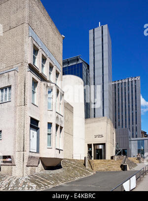 University of Glasgow entrance to Visitor Centre, Hunterian Museum ...