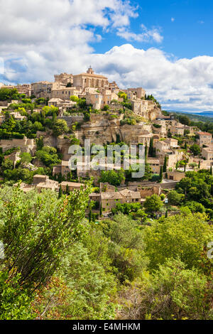 Provence, France. View of Gordes, a small medieval town in Provence ...