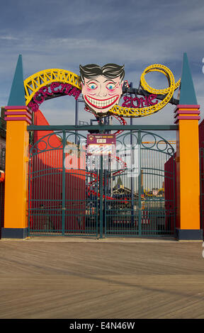 Scream Zone entrance at Coney Island featuring Funny Face Stock Photo ...