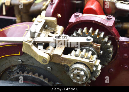 Wheels And Gears On A Steam Engine Stock Photo - Alamy