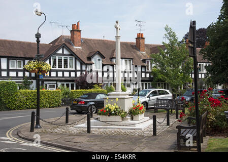 The riverside at Bray village Berkshire UK Stock Photo - Alamy