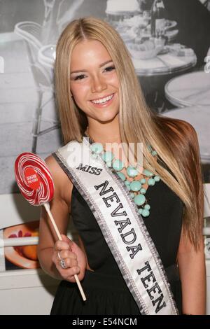 Miss Nevada USA 2014 And Miss Nevada Teen USA Pageant Held At ...