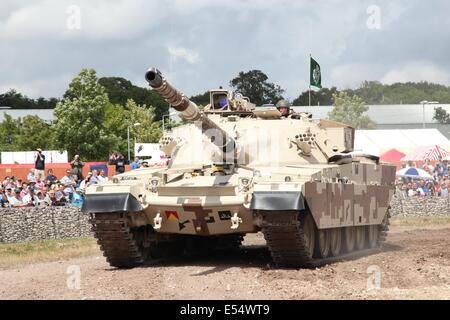 Khalid Chieftain Tank Stock Photo - Alamy