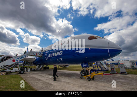 The Boeing 787-9 Dreamliner was showcased at the Farnborough ...