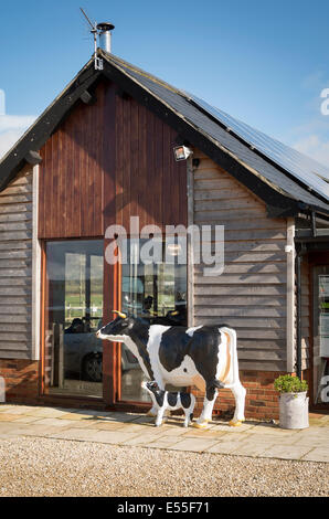 "Rowdey Cow" farm cafe in Wiltshire UK Stock Photo - Alamy