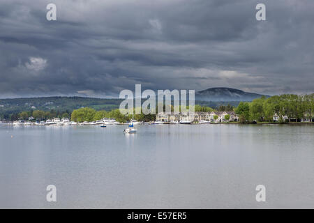 Sun rises over Lac Memphremagog Lake in Magog, Quebec Stock Photo - Alamy
