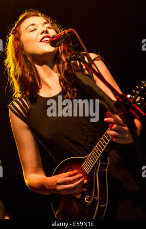 Irish singer Lisa Hannigan performs on stage at Magazzini Generali in ...
