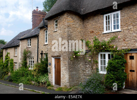 Upper Heyford village, Oxfordshire, England, UK Stock Photo - Alamy