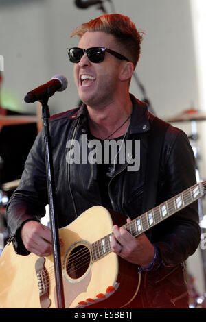 Lead singer Ryan Tedder of OneRepublic performs during the 2019 Global ...