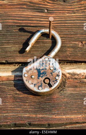 Old rusted lock Stock Photo - Alamy