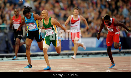 CORNEL FREDERICKS GOLD MEDAL WINNER 400M HURDLES 400M HURDLES HAMPDEN ...