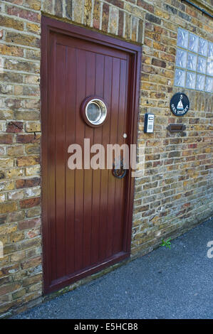 Intercom at the front door in the house Stock Photo - Alamy