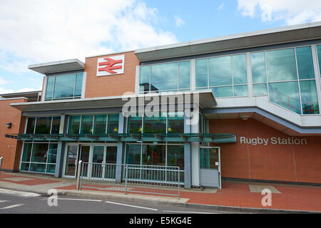 Rugby Railway Station, Railway Terrace Rugby Warwickshire UK Stock ...