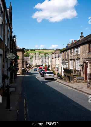 Delph Village, Saddleworth, Greater Manchester, England, UK Stock Photo ...