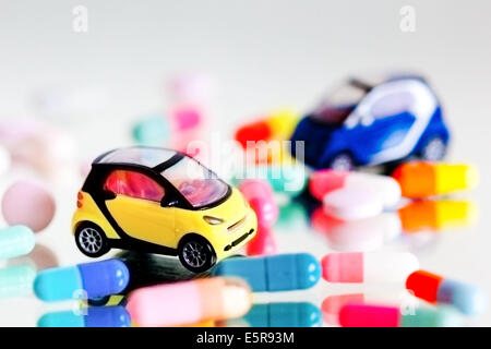 llustration of medication and side effects on driving Stock Photo - Alamy