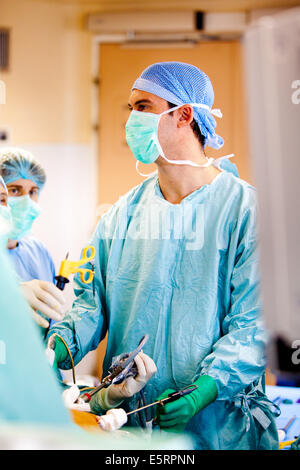 Partial removal of a liver from a living donor by laparoscopy for a ...