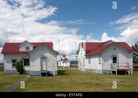 West Point lighthouse in Seattle's Discovery Park Stock Photo - Alamy