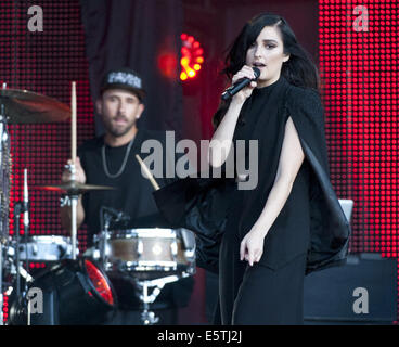 Hollywood, California, USA. 5th Aug, 2014. American singer-songwriter ...