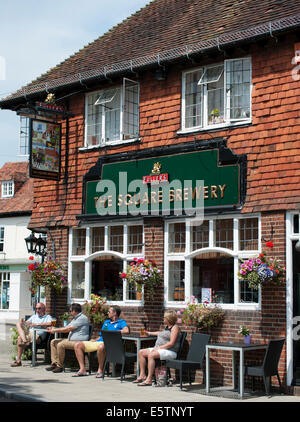 The Square Brewery a town centre pub & shops in Petersfield a Stock ...