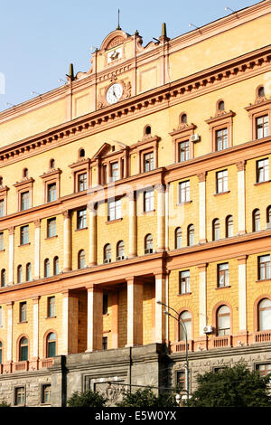 Russian ex KGB FSB service using radar on laptop to detect missiles ...