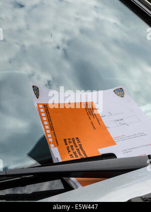 Parking Ticket under Car Windshield Wiper, NYC Stock Photo - Alamy