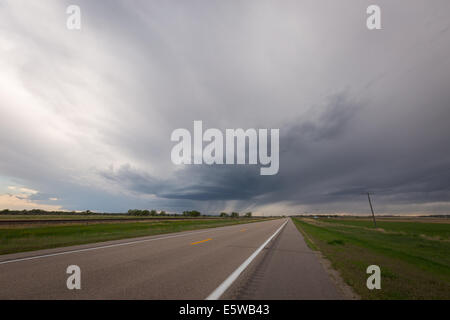 A classic high plains low precipitation supercell thunderstorm taking ...