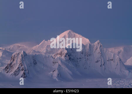 Shackleton Mountain ridge in the Antarctic Peninsula winter evening ...