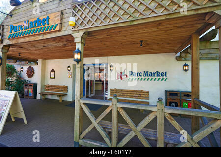 Parc Market A Small Shop At Center Parcs Sherwood Forest UK Stock Photo ...
