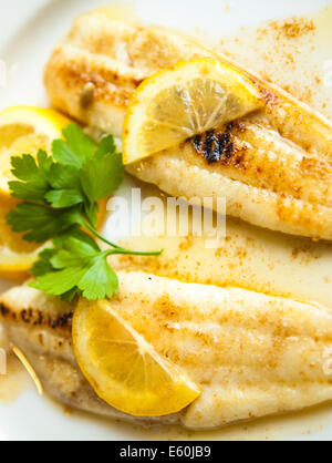 pan fried lemon sole fish Stock Photo - Alamy