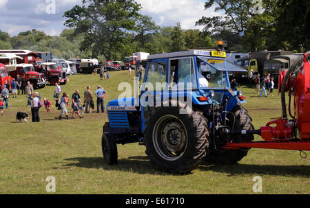 leyland synchro 282 vintage tractor and bowser Stock Photo - Alamy
