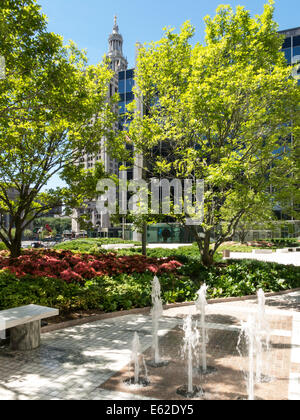 26 Federal Plaza or Jacob K Javits Federal Building, Broadway, Lower ...