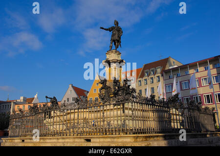 Augustusbrunnen, Augustus Fountain, Rathausplatz, Town Hall Square ...