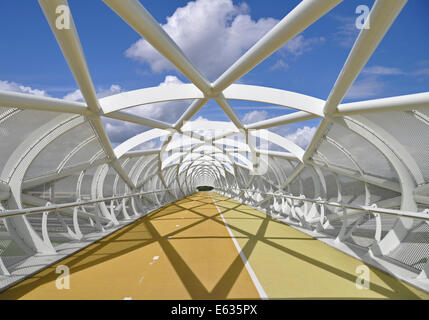 Cycle- and footbridge crossing the A15 motorway between Rotterdam and a ...