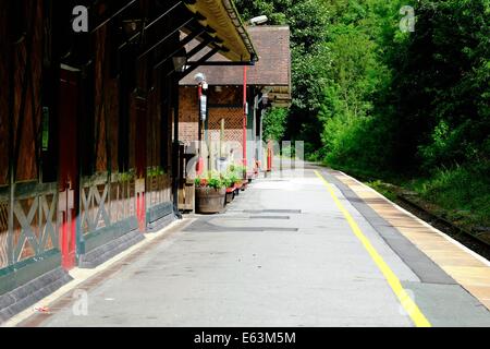 Railway Station at Matlock Bath Peak District National Park, Derbyshire ...