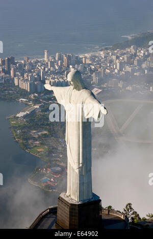 Jesus statue, Rio de Janeiro, Brazil Stock Photo - Alamy