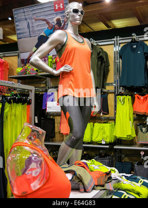 Women's Under Armour Athletic Clothing Area, Scheels Sporting Goods ...