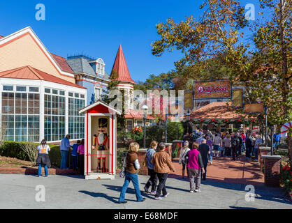 Entrance to Dollywood theme park in the holiday season, Pigeon Forge, Tennessee, USA Stock Photo ...