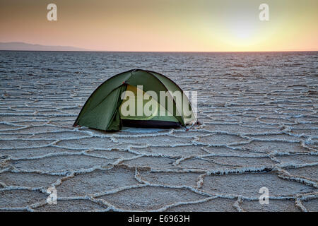 Dasht-e Kavir salt desert, Semnan, Iran Stock Photo - Alamy