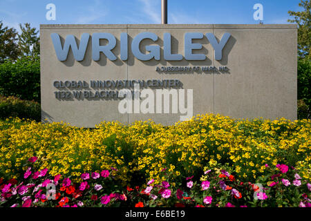 The headquarters of William Wrigley Jr. Company in Chicago, Illinois ...