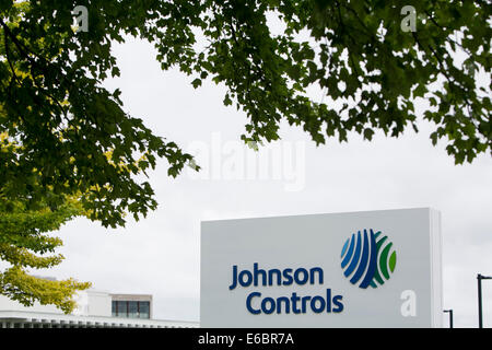 The headquarters of Johnson Controls in Milwaukee, Wisconsin Stock ...