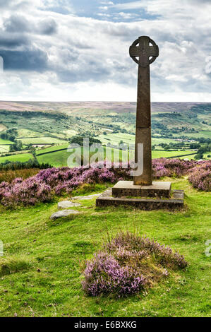Heather Moorland above Rosedale Abbey from Hartoft Rigg North York ...