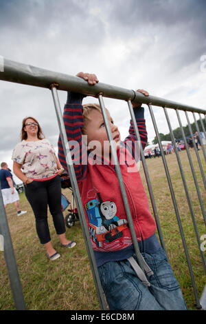 Traction engines on show at Pickering roundabout during the Pickering ...