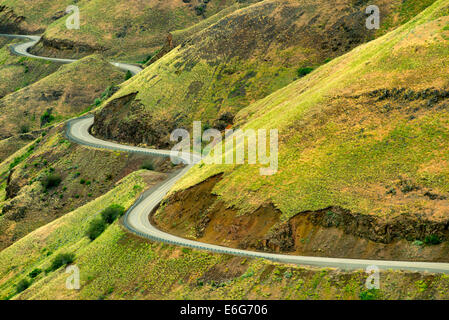 Eastern Oregon Hwy 3. Rattlesnake Grade, Oregon Stock Photo - Alamy