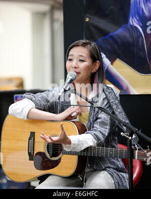 Toronto, Canada. 22nd August 2014. Taiwanese singer Deserts Chang, aka ...