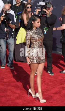Nicki Minaj arrives to the Red Carpet at TIDAL X: 1015 benefit concert ...