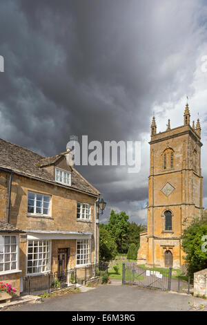 Blockley Church of St Peter & St Paul in the autumn at sunrise ...