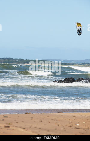 Kite surfing, Boating Beach, Cymyran beach, Rhosneigr, Anglesey, North ...