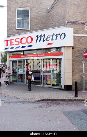 Tesco Metro store supermarket entrance within One Canada Tower complex ...